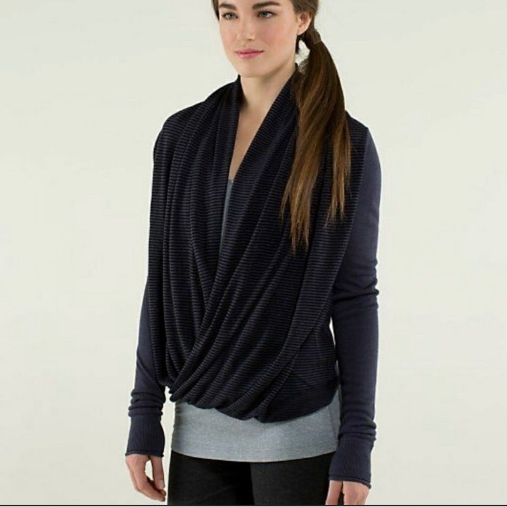 Lululemon Iconic Wrap Cardigan 4 Heathered Black - Gem